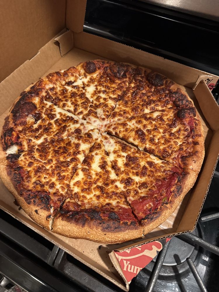 PIZZA HUT - Updated October 2025 - 401 W Michigan Ave, Three Rivers ...