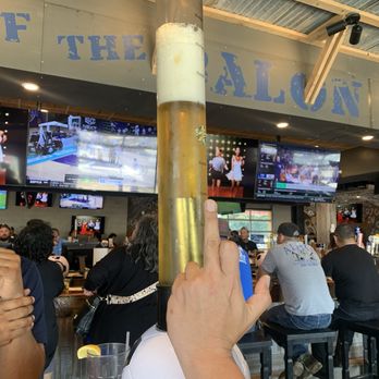 OJOS LOCOS SPORTS CANTINA SOUTHPARK - Updated November 2025 - 33 ...