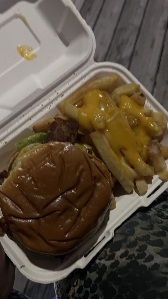 MUNCHEESE - Updated June 2025 - 3212 Boardwalk, Wildwood, New Jersey ...