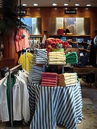 HARRY ROSEN - Updated December 2025 - 14 Photos & 49 Reviews - 82 Bloor ...