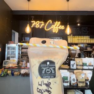 787 COFFEE - 289 Photos & 163 Reviews - 131 E 7th St, New York, New ...