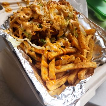 THE RAIDER CLAW - Updated June 2025 - 44 Photos & 35 Reviews - 6610 N ...