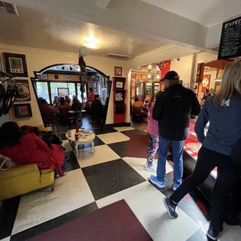 THE RED CUP - Updated October 2024 - 529 Photos & 357 Reviews - 3122 N ...