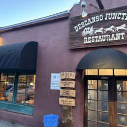 DESCANSO JUNCTION RESTAURANT - Updated October 2025 - 303 Photos & 398 ...