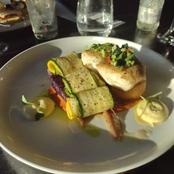 LIGHTHOUSE BAR & GRILL - Updated June 2024 - 401 Photos & 145 Reviews ...