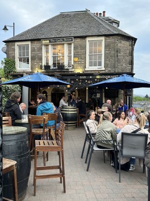 THE CASTLE TAVERN - Updated August 2025 - 52 Photos & 52 Reviews - 1 ...