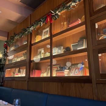 MAPLE RIDGE GROCER - Updated July 2025 - 209 Photos & 83 Reviews - 1818 ...