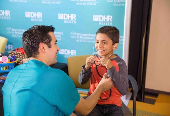 DHR HEALTH - Updated May 2026 - 40 Photos & 61 Reviews - 5501 S McColl ...
