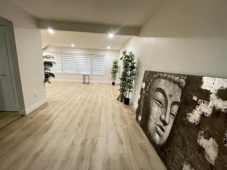 CREATIVE RESTORATIONS - Updated September 2024 - 19 Photos - 15281 Royal Avenue, White Rock ...