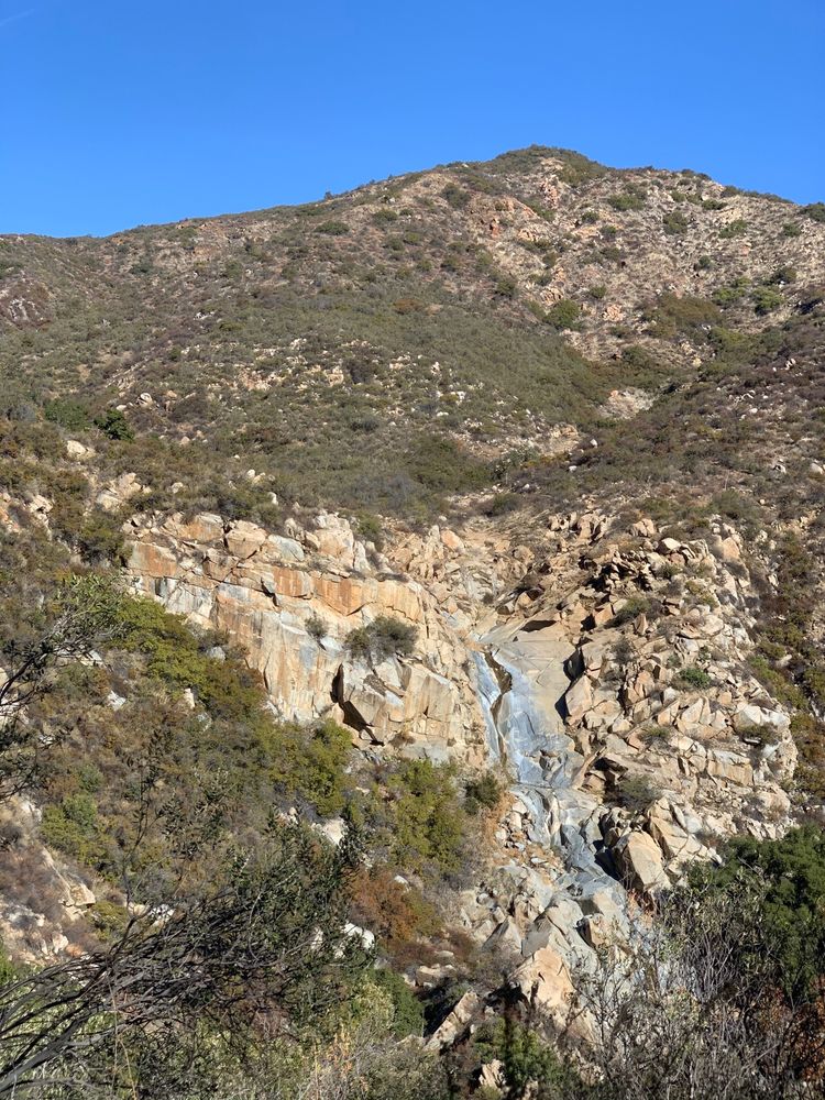 TENAJA FALLS TRAIL HEAD - Updated September 2024 - 30 Photos - Vista ...