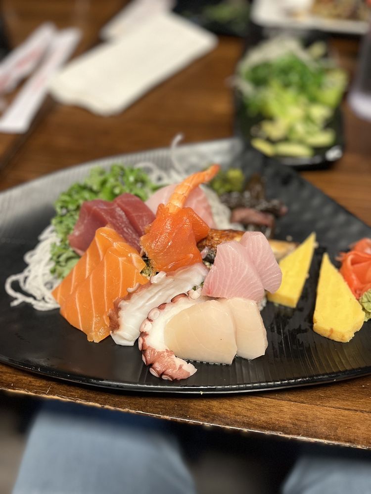 REHARU SUSHI - Updated August 2024 - 181 Photos & 103 Reviews - 1231 E ...