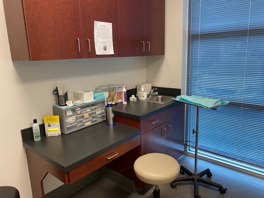 PARISER DERMATOLOGY SPECIALISTS - Updated May 2025 - 23 Photos & 30 ...