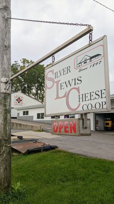 SILVER LEWIS CHEESE FACTORY - Updated November 2025 - W3075 County Rd ...