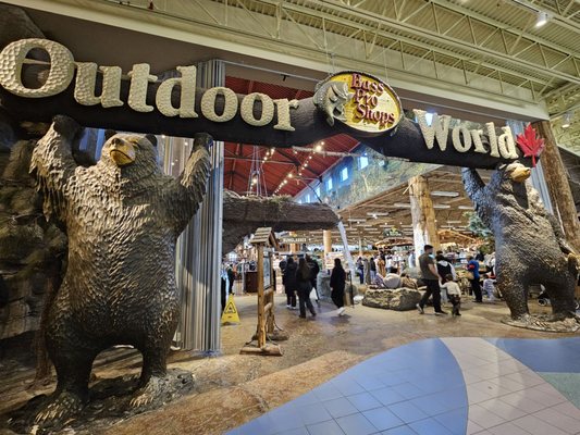 BASS PRO SHOPS - Updated April 2026 - 130 Photos & 50 Reviews - 1 Bass ...