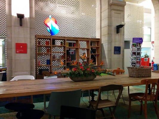 SWISSCOM OPEN WORKPLACE - Genfergasse, Bern, Switzerland - Shared ...