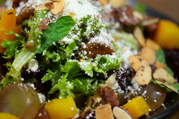 BEET AND BASIL - Updated October 2025 - 14 Photos - 775 Bonner Mall Way ...