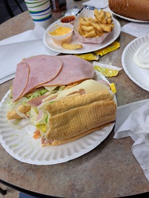 9TH STREET DELI - Updated August 2024 - 29 Photos & 105 Reviews - 901 ...