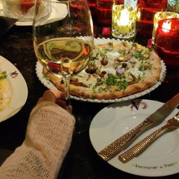 VANDERPUMP A PARIS - Updated December 2025 - 4587 Photos & 1603 Reviews ...