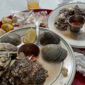 PETER’S CLAM BAR - 1032 Photos & 602 Reviews - 600 Long Beach Rd ...