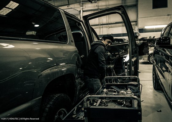 CASCADES AUTO BODY - Updated December 2025 - 36 Photos & 63 Reviews ...