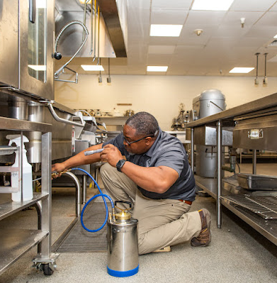 YATES-ASTRO TERMITE & PEST CONTROL - Updated August 2025 - 13 Photos ...