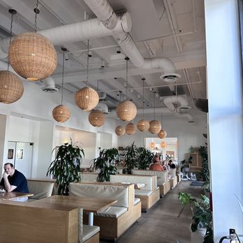 HANK’S - Updated July 2024 - 1048 Photos & 798 Reviews - 5811 Berkman ...