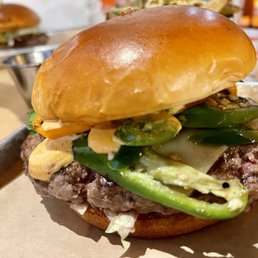 5280 BURGER & TAPHOUSE - Updated December 2025 - 326 Photos & 289 ...