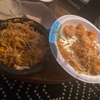 THAI AT SILVER SPRING - Updated August 2024 - 298 Photos & 387 Reviews ...