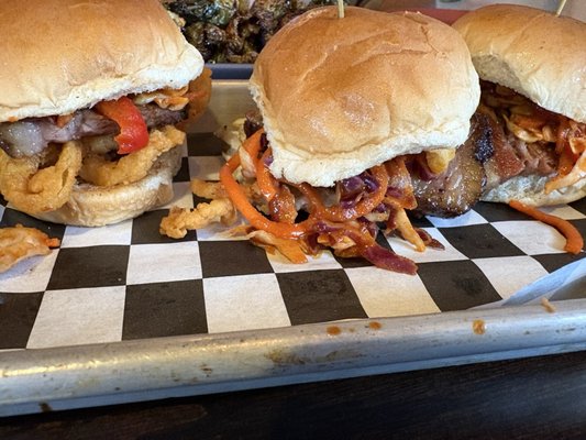 THE LOCAL TABLE -N-TAP - Updated December 2025 - 40 Photos & 52 Reviews ...