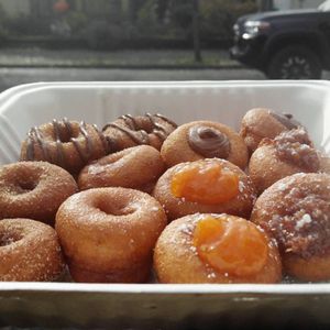 PIP’S ORIGINAL DOUGHNUTS & CHAI - 4188 Photos & 2852 Reviews - 4759 NE ...