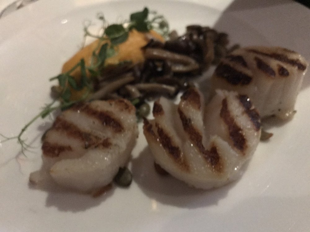 CAFE CARLYLE - 48 Photos & 107 Reviews - 35 E 76th St, New York, New ...