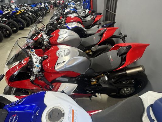 MINT MOTORCYCLES - Updated July 2025 - 15 Photos & 19 Reviews - 2720 ...