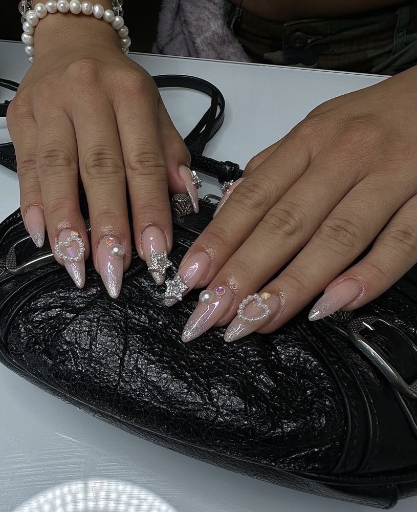 TRIPLE 2 NAILS - Request an Appointment - 13 Photos - San Fernando ...