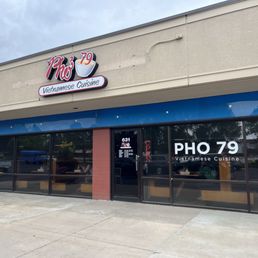 PHO 79 - Updated January 2026 - 110 Photos & 67 Reviews - 631 N 114th ...