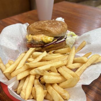 THE DELI - Updated June 2024 - 513 Photos & 707 Reviews - 9671 Foothill ...