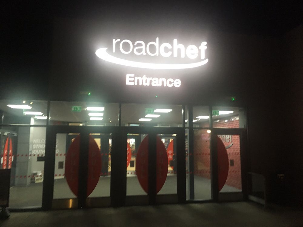ROADCHEF STRENSHAM MOTORWAY SERVICE AREA - Transportation - Jct 8 M5 ...