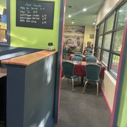 MAIN GARDEN - Updated January 2026 - 143 Photos & 138 Reviews - 24437 ...