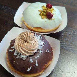 DG DOUGHNUTS - 1194 Photos & 370 Reviews - 29 W McKey St, Ocoee, FL - Yelp