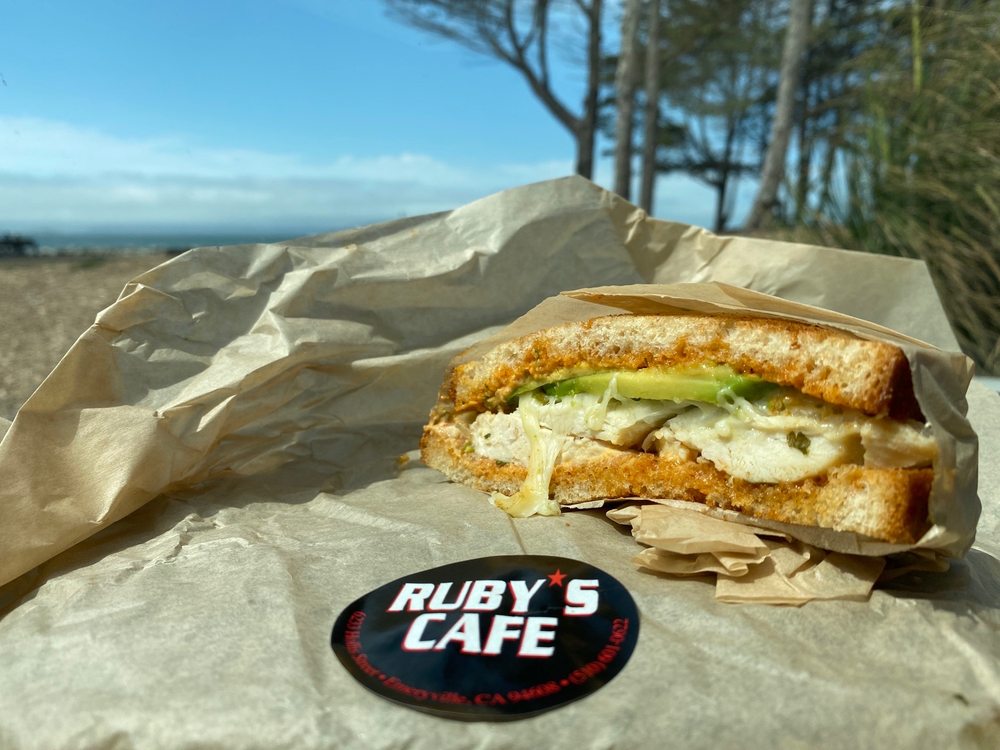 RUBY’S CAFE - Updated May 2024 - 144 Photos & 348 Reviews - 6233 Hollis ...