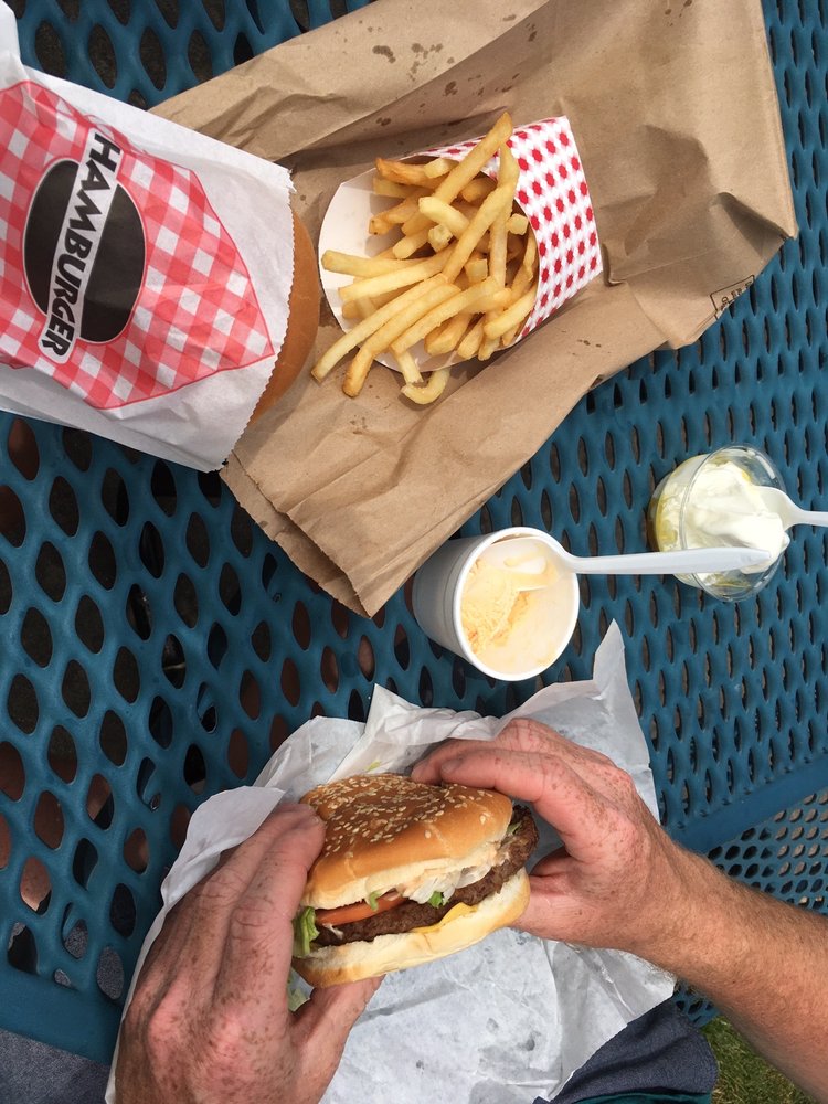 HAPPY’S DRIVE-IN - Updated June 2024 - 32 Photos & 45 Reviews - 11373 ...