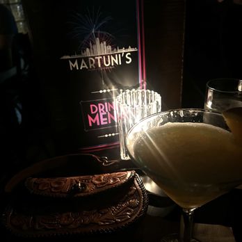 MARTUNI’S - Updated April 2025 - 323 Photos & 947 Reviews - 4 Valencia ...