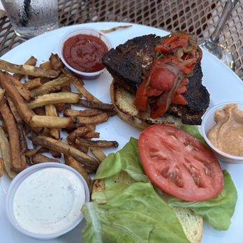 MOUNTAIN BRANCH GRILLE & PUB - Updated October 2025 - 41 Photos & 144 ...