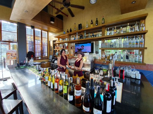 AGAVE MEXICAN CANTINA - Mexican - Circuit Lane, A.P Reyes Avenue ...