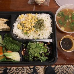 RIVERSIDE FOOD LAB - Updated August 2025 - 1380 Photos & 840 Reviews ...