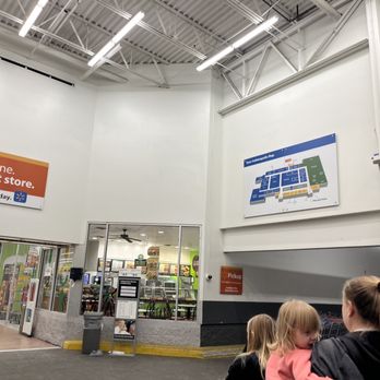 WALMART SUPERCENTER - Updated December 2025 - 81 Photos & 94 Reviews ...