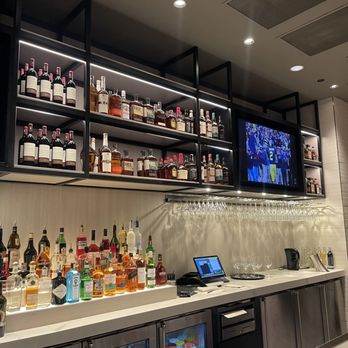 COOPER’S HAWK - WESLEY CHAPEL - Updated December 2024 - 358 Photos ...