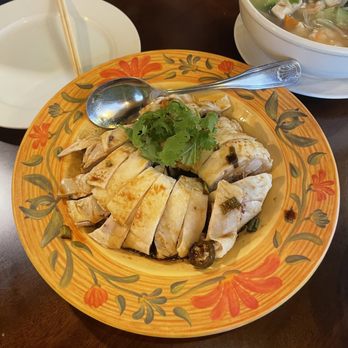 LYCHEE KITCHEN - Updated November 2024 - 298 Photos & 385 Reviews ...