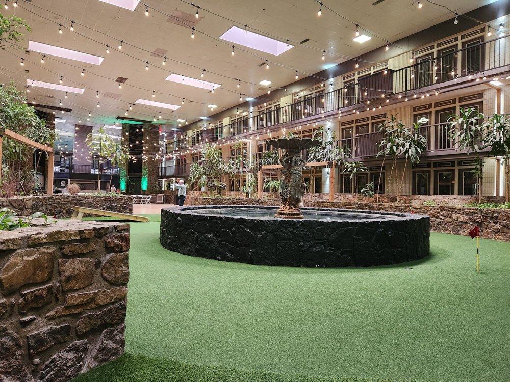 CACTUS COVE INN & SUITES - 2501 E Interstate Dr, Amarillo, Texas ...