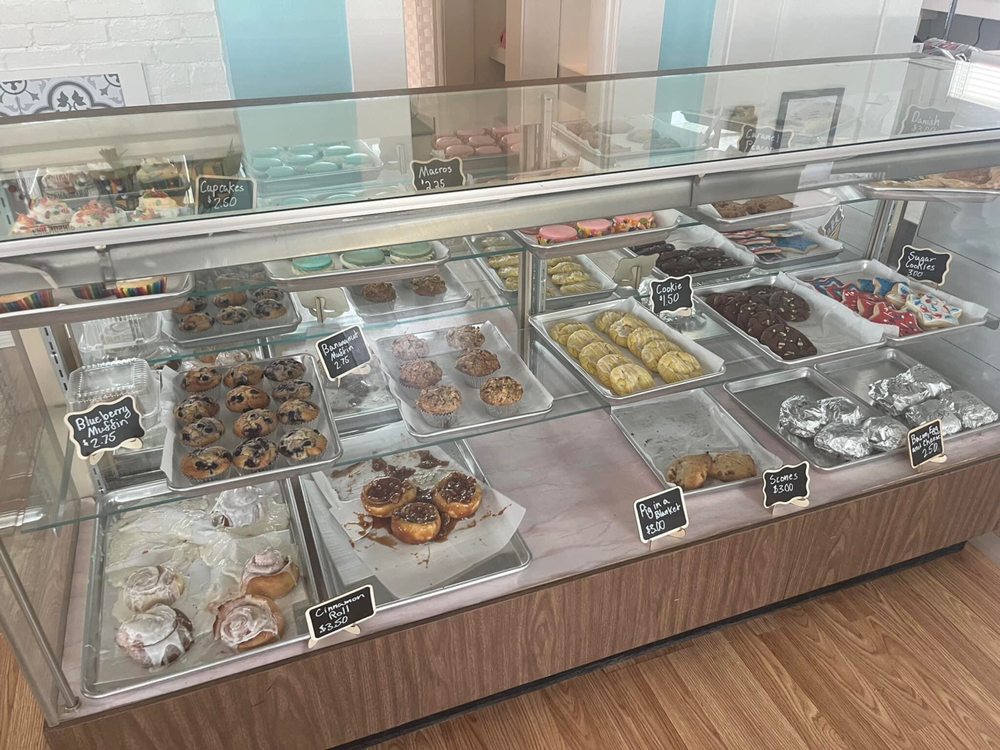 SWEETLY SOUTHERN - Updated October 2025 - 2087 S Brannon Stand Rd, Dothan, Alabama - Bakeries ...