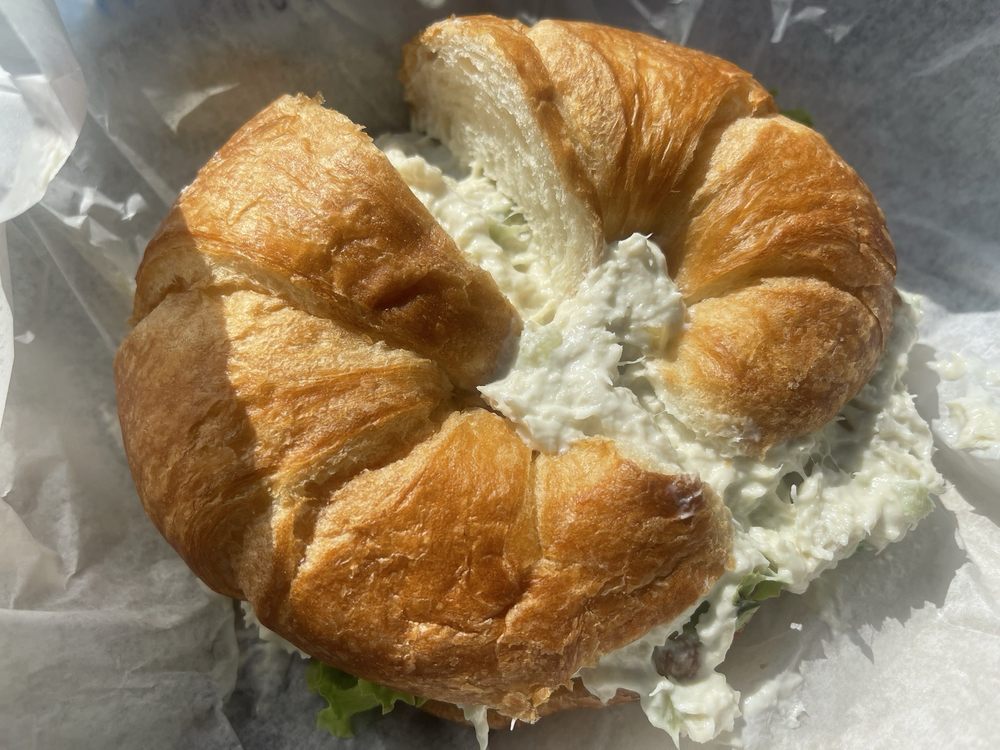 SMOKEY ROW - Updated October 2025 - 15 Photos - 300 Grand Ave, West Des ...